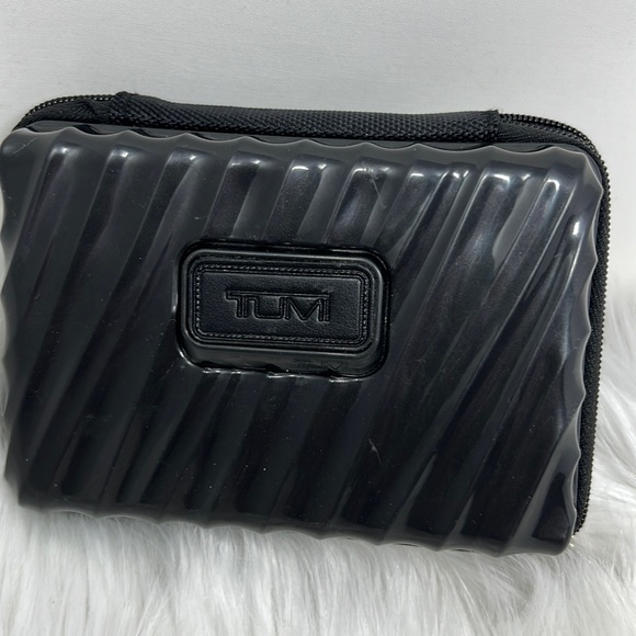 Tumi | Grooming | Tumi For Delta Silver Hard Shell Amenity Travel Case ...